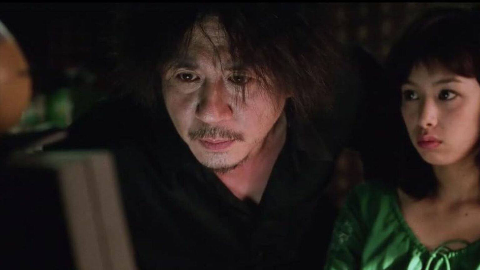 18 Movies With Twisted Endings That Will Haunt You Long After – flicksphere.com