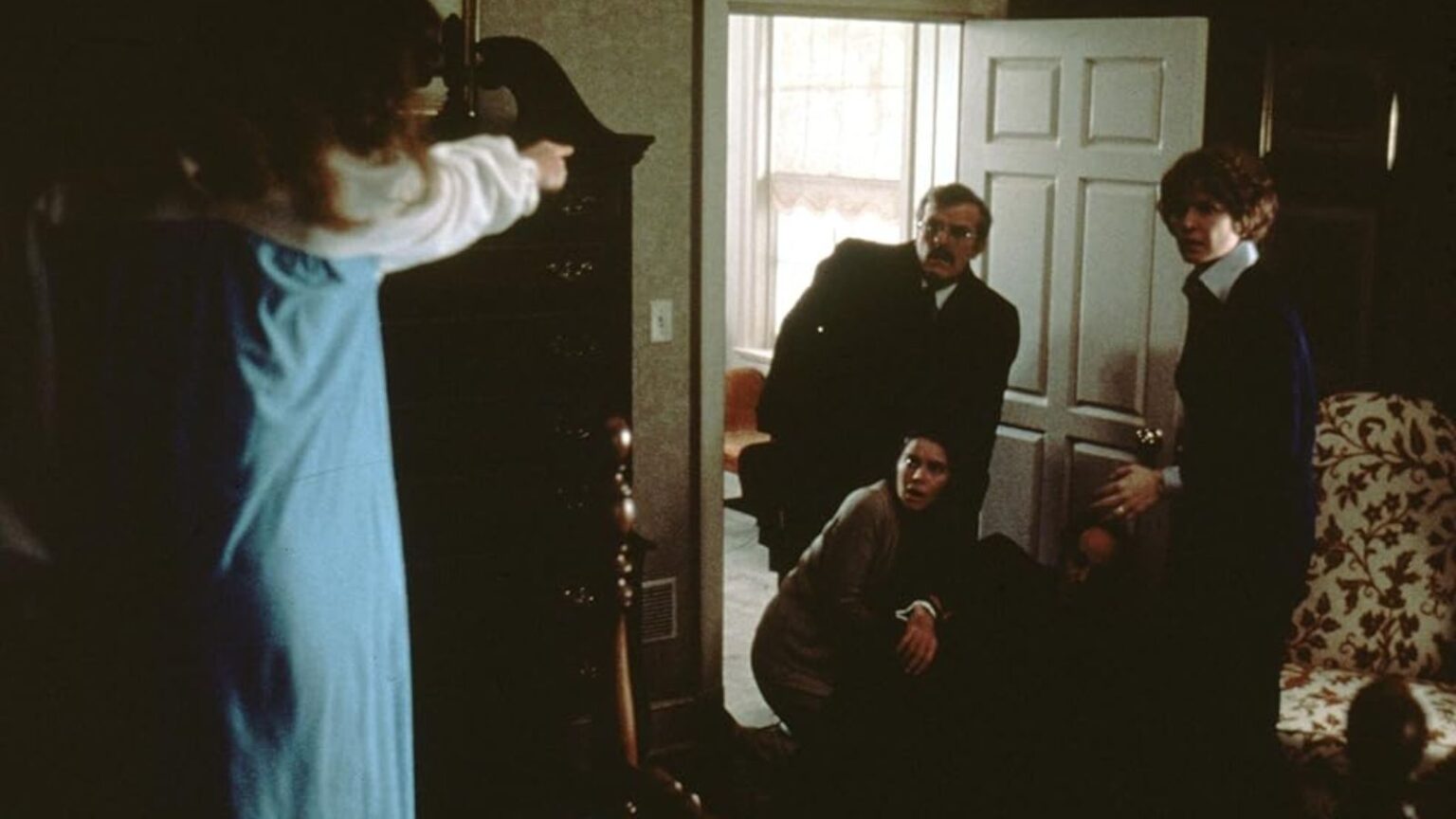 18 Timeless Horror Classics Influencing Contemporary Thrillers ...