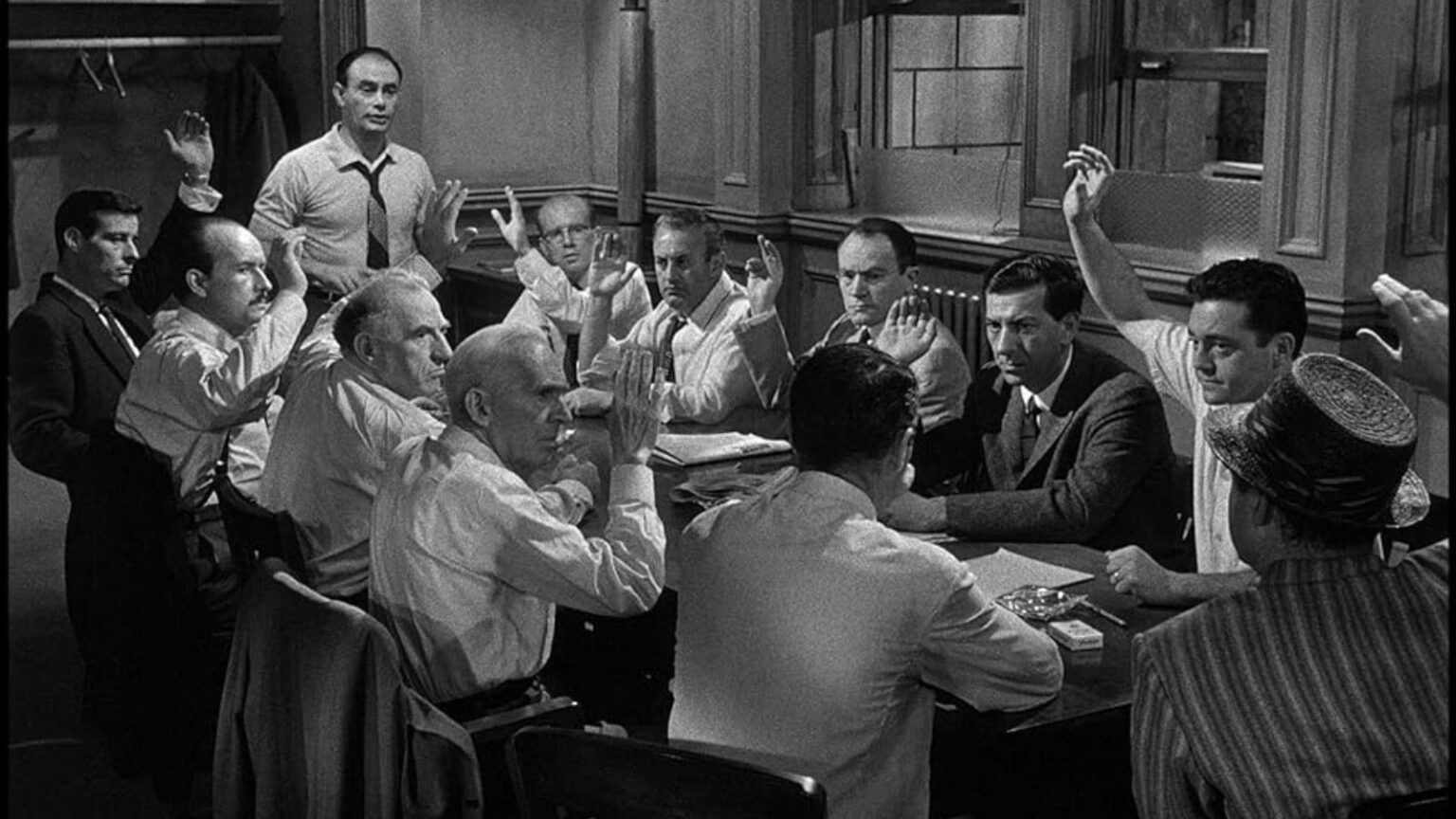 21 Movies That Push You to Examine Your Ethics – flicksphere.com