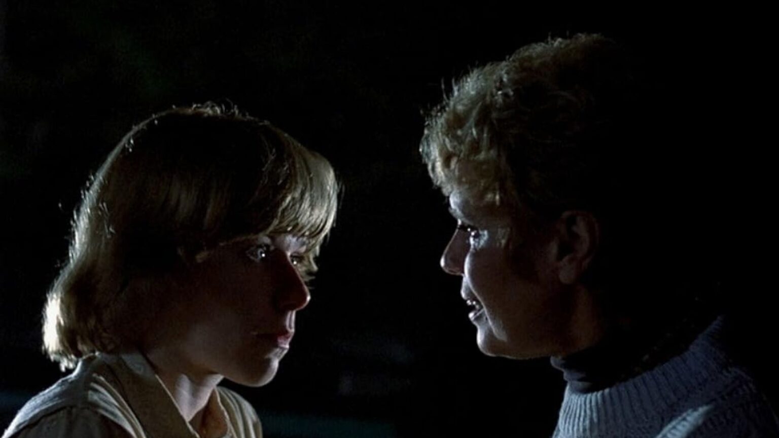 18 Classic Horror Movies That Still Send Shivers Down Spines ...