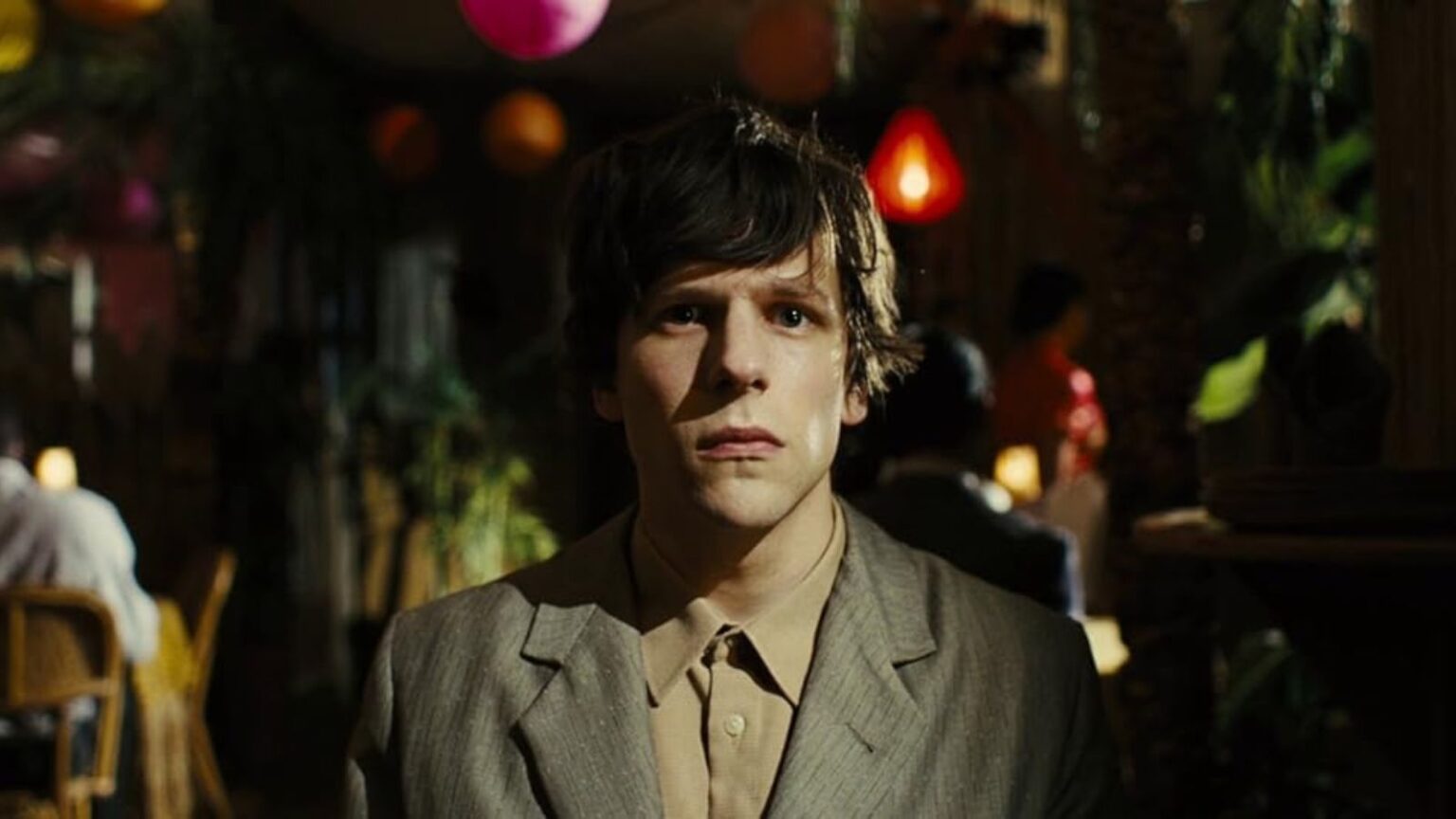 21 Talented Actors Who Took on Multiple Characters in One Movie ...