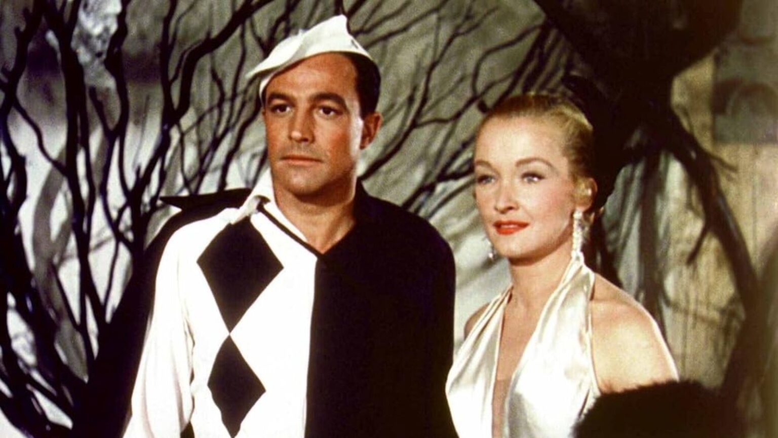 19 Timeless Classics from the 40s and 50s That Define Old Hollywood ...