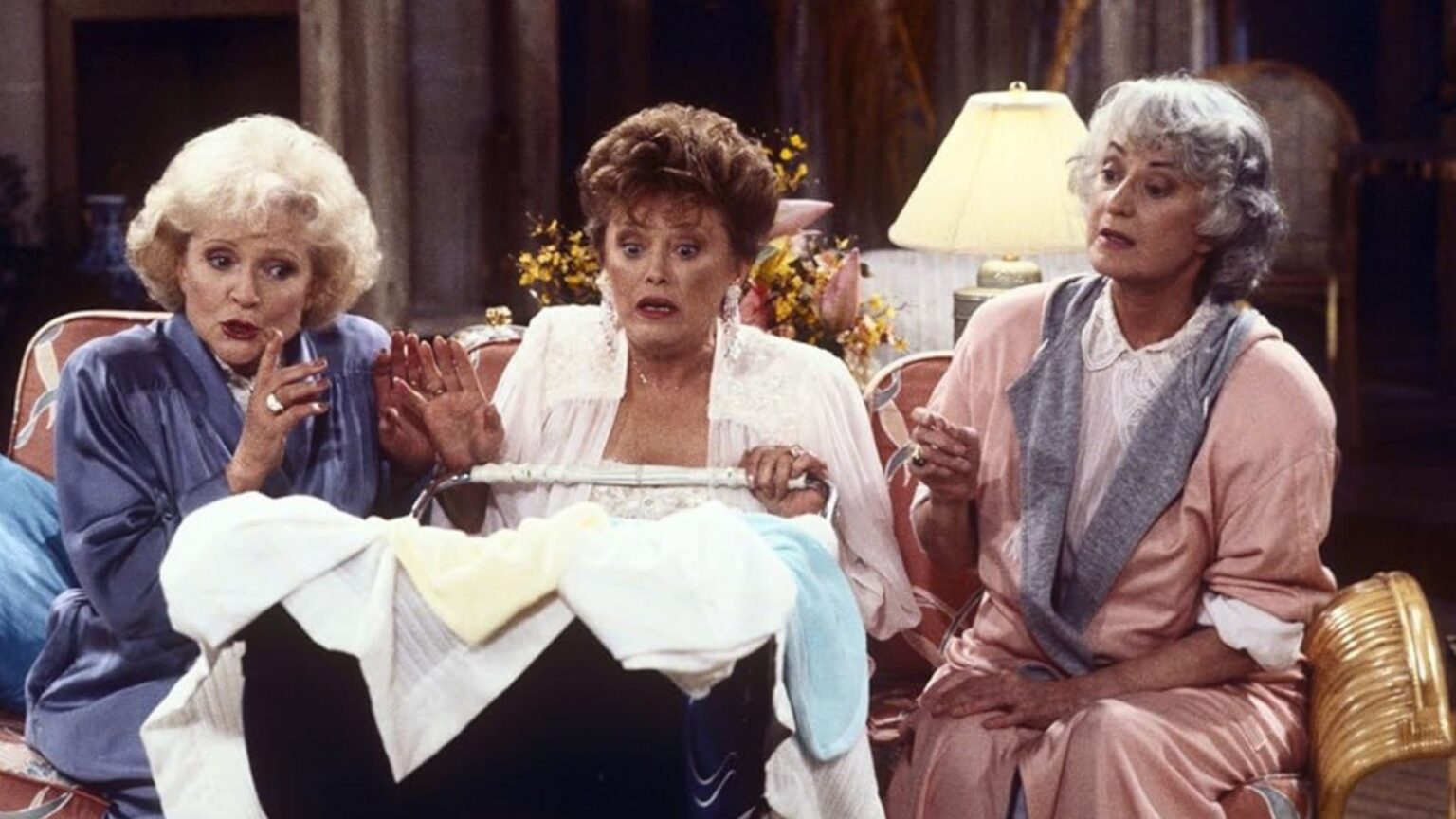 18 Timeless 1980s Sitcoms That Are Still a Blast Today – flicksphere.com